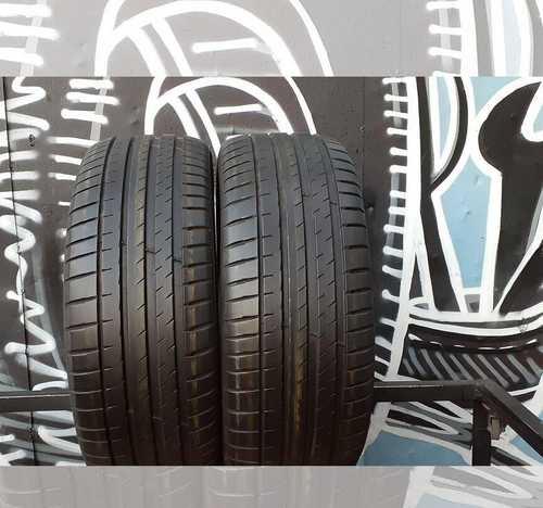 Michelin Pilot Sport 4 225/45 R19