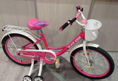 Детский велосипед, четырехколесный