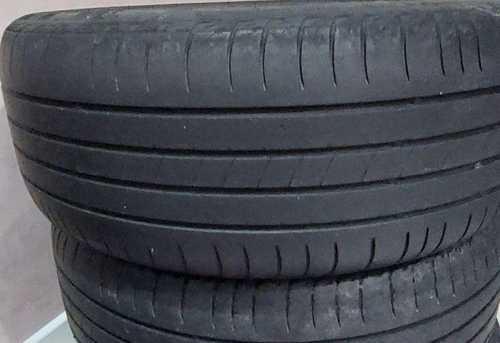Kumho Ecsta HS52 215/55 R17 94
