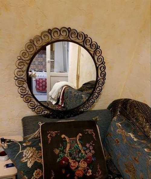 Большое винтажное зеркало в кованой раме