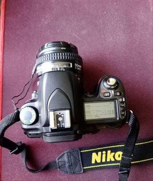 Nikon D80 + AF Nikkor 50mm 1:1.4 D