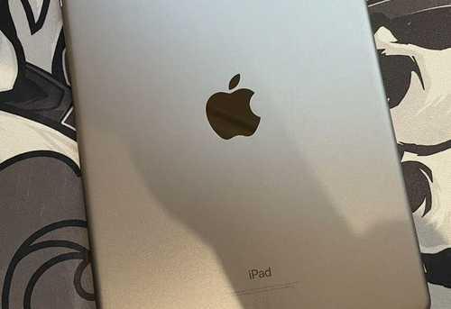 Планшет apple iPad 5 поколения 32 гб Wi-Fi A1822