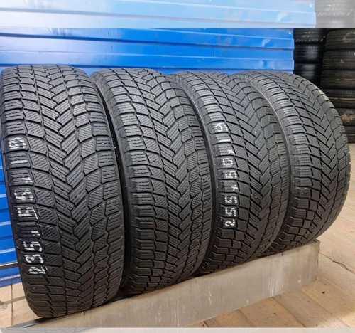 Michelin X-Ice Snow SUV 235/55 R19 и 255/50 R19 105V