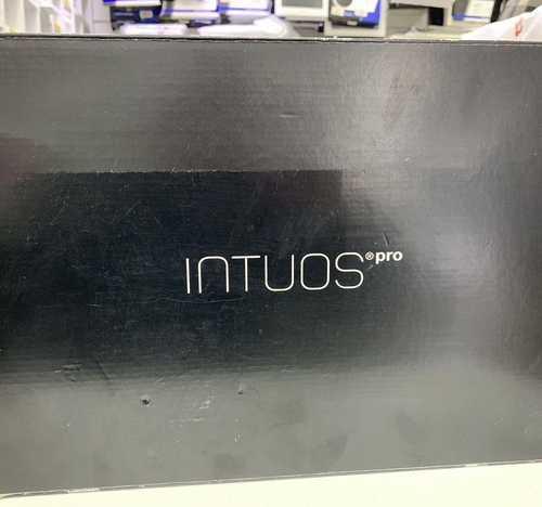 Графический планшет Wacom Intuos Pro Small PTH-451