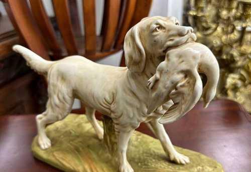 Статуэтка "Собака с дичью". Royal Dux