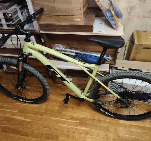 Gt avalanche elite XL 29