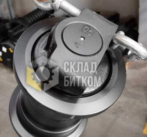 Опорный каток Hitachi EX220LC-5