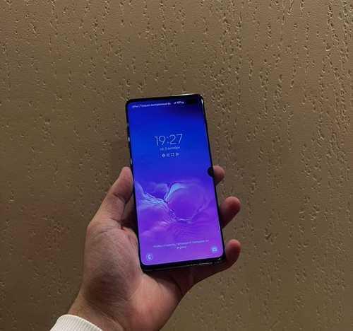Samsung Galaxy S10+, 8/128 ГБ