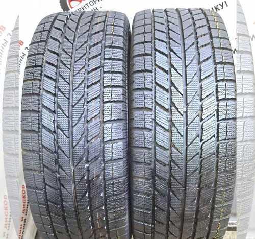 Toyo Observe Garit KX 215/55 R16 91P