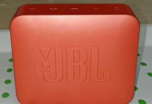 JBL GO essential