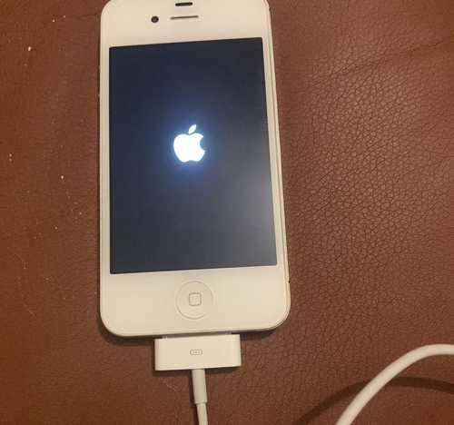 iPhone 4S, 32 ГБ