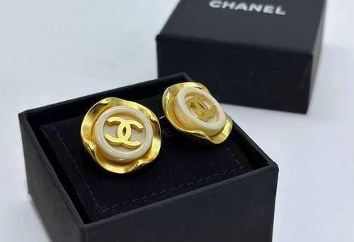 Серьги Chanel