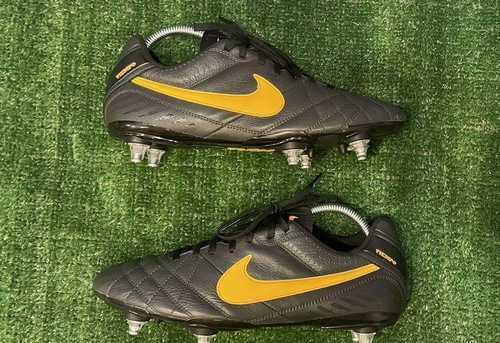 Футбольные бутсы Nike Tiempo Natural IV SG