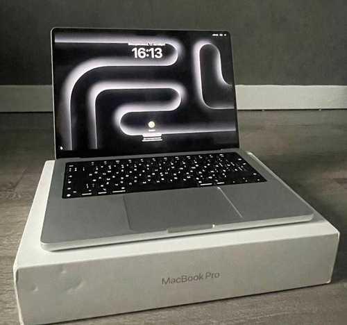 MacBook Pro 14 (2021), 1024 ГБ, M1 Pro (10-core), RAM 16 ГБ, GPU 16-core