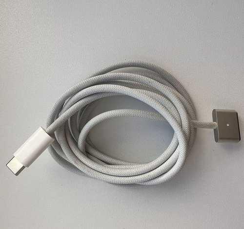 Apple USB-C to Magsafe 3 (оригинал)