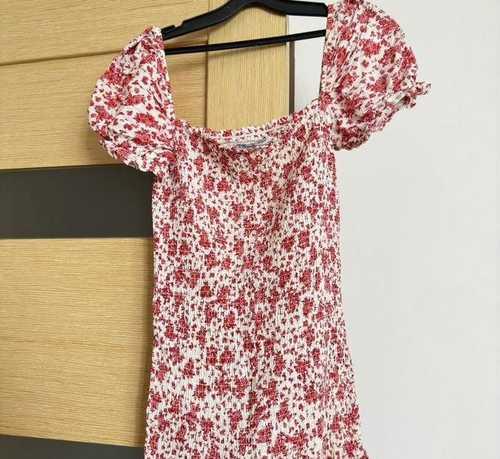 Платье stradivarius xs