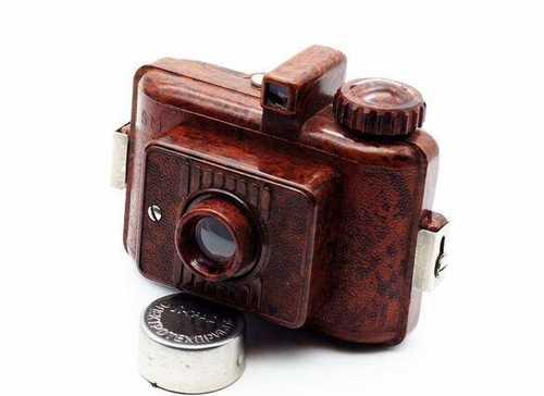 Фотоаппарат Малютка коричневая