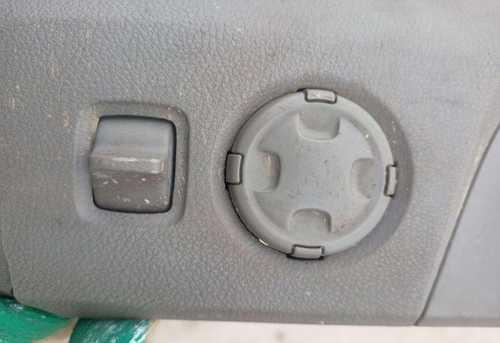 Кнопка регулировки левого и пр. сиденья Audi a8 d3