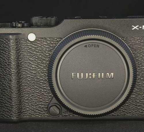 Fujifilm X-M1 (body)