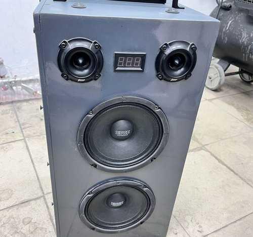 Портативная колонка bluetooth