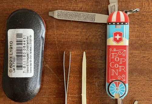 Victorinox classic let it pop le 2019