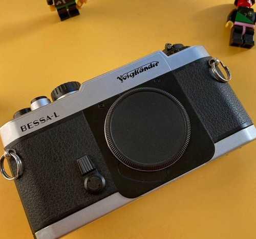 Пленочный фотоаппарат Voigtlander Bessa L