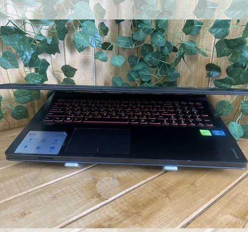 Игровой ноутбук Lenovo GT650M/i7/8gb/SSD256/15.6