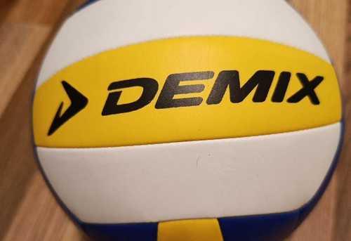 Волейбольный мяч demix