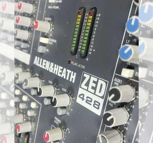 Микшерный пульт Allen&Heath ZED428