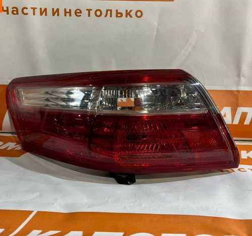 Фонарь задний левый Toyota Camry XV40 2006