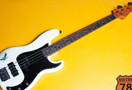 Fender Squier Classic Vibe '62 Precision Bass