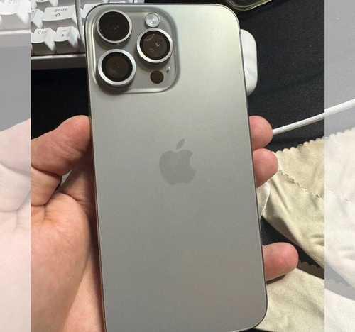 iPhone 15 Pro Max, 256 ГБ