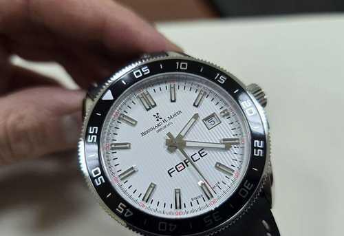 Новые часы Bernhard H. Mayer Force