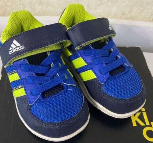 Кроссовки детские adidas 20 размер