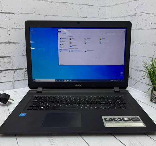 17.3" Acer Aspire ES1-732, Pentium, RAM 4 ГБ, 500 ГБ, Intel HD Graphics 505