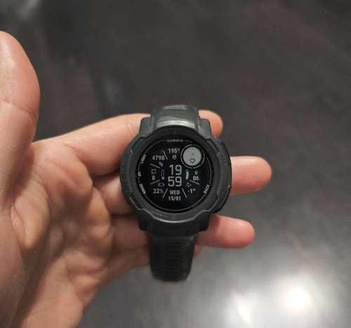 Часы garmin instinct 2