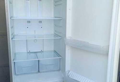 Indesit No Frost серебро Холодильник