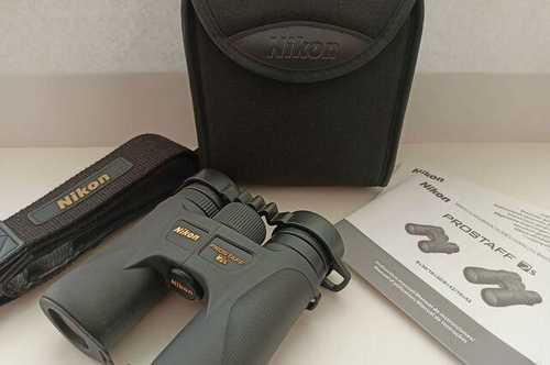 Бинокль Nikon Prostaff 7S 10x30
