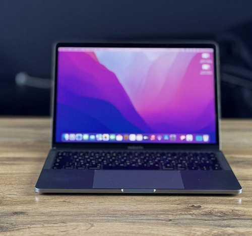 Macbook pro 13 2017 i7/16/256