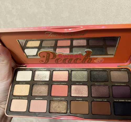 Палитра теней Too Faced Peach