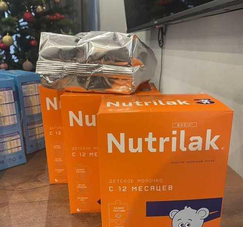 Смесь nutrilon 3 и каши нестле и белакт