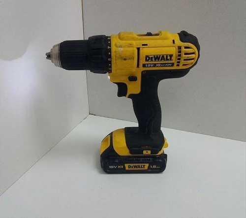 Шуруповерт Dewalt DCD771-KS