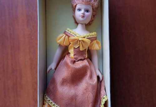 Кукла фарфоровая коллекции "Дамы эпохи"