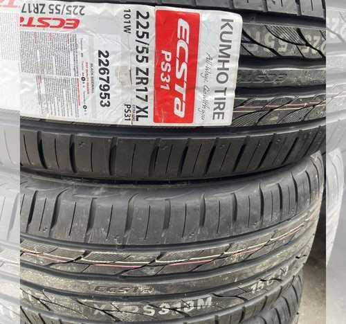 Kumho Ecsta PS31 225/55 R17 101W