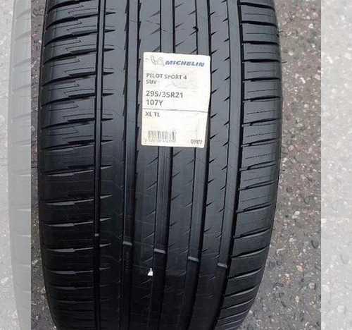 Michelin Pilot Sport 4 SUV 295/35 R21 107Y