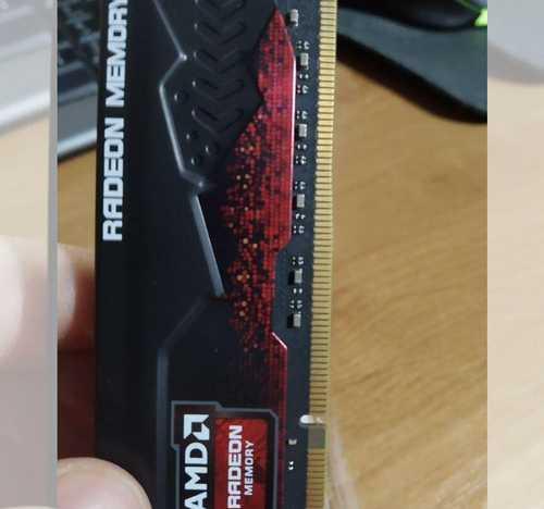 Оперативная память AMD R9 DDR4 - 16Gb, 3200 мгц, d