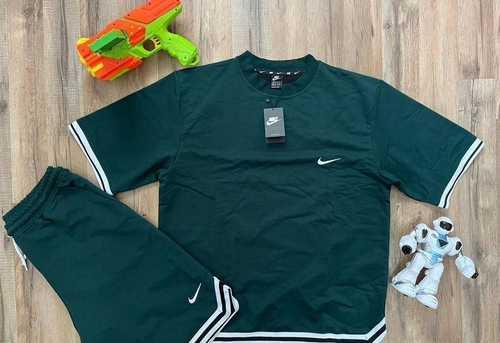 Спортивный летний костюм Nike шорты + футболка