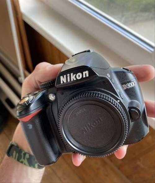 Зеркальный фотоаппарат Nikon d3000 body