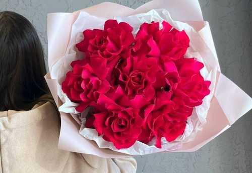 Моно букет из 7 красных французских роз