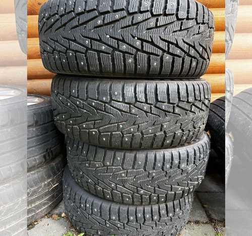 Nokian Tyres Hakkapeliitta 7 SUV 235/55 R18 104T